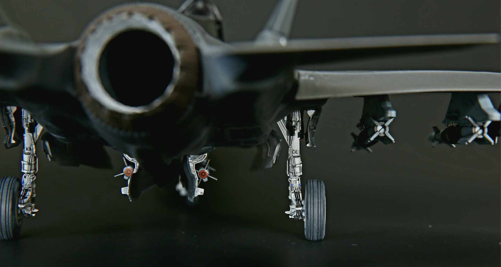 1/48 F-35A landing gear Tamiya – 3D-CHUTE EXPERT